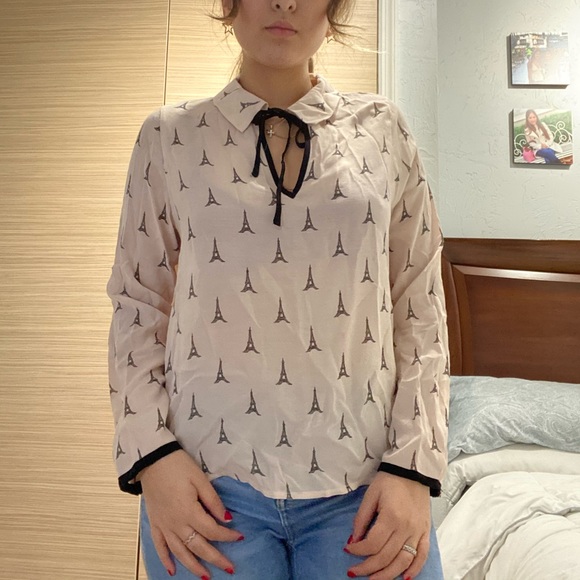 Forever 21 | Tops | Paris Blouse | Poshmark